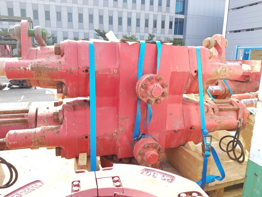 13-10K CAMERON TYPE U DOUBLE BOP - Maps Offshore Services