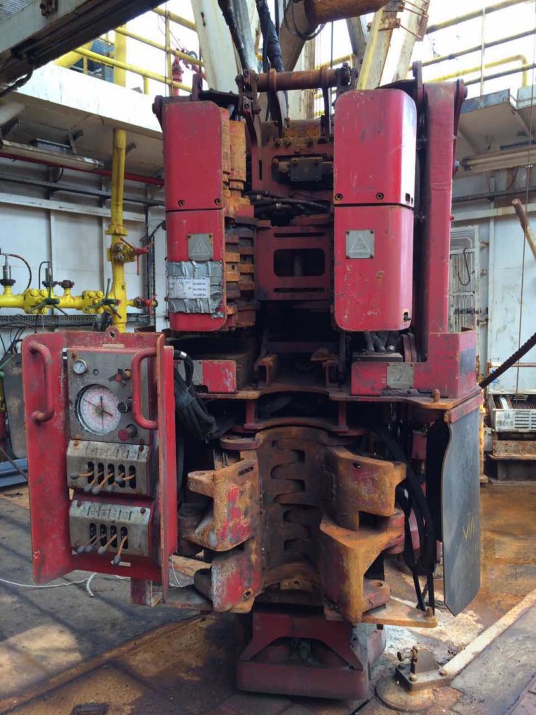 ST-100 IRON ROUGHNECK - Maps Offshore Services