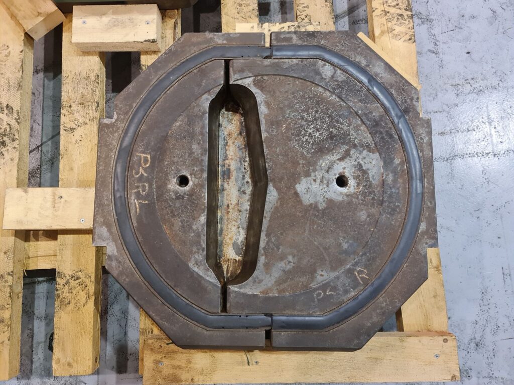 CVX RAM BLOCK FOR 18-3/4" 15K NOV NXT BOP - Maps Offshore Services