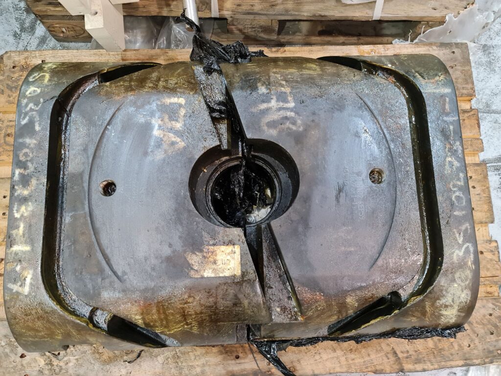 5-1/2" TO 5″ VBR 18-15K TL CAMERON RAM BLOCK - Maps Offshore Services