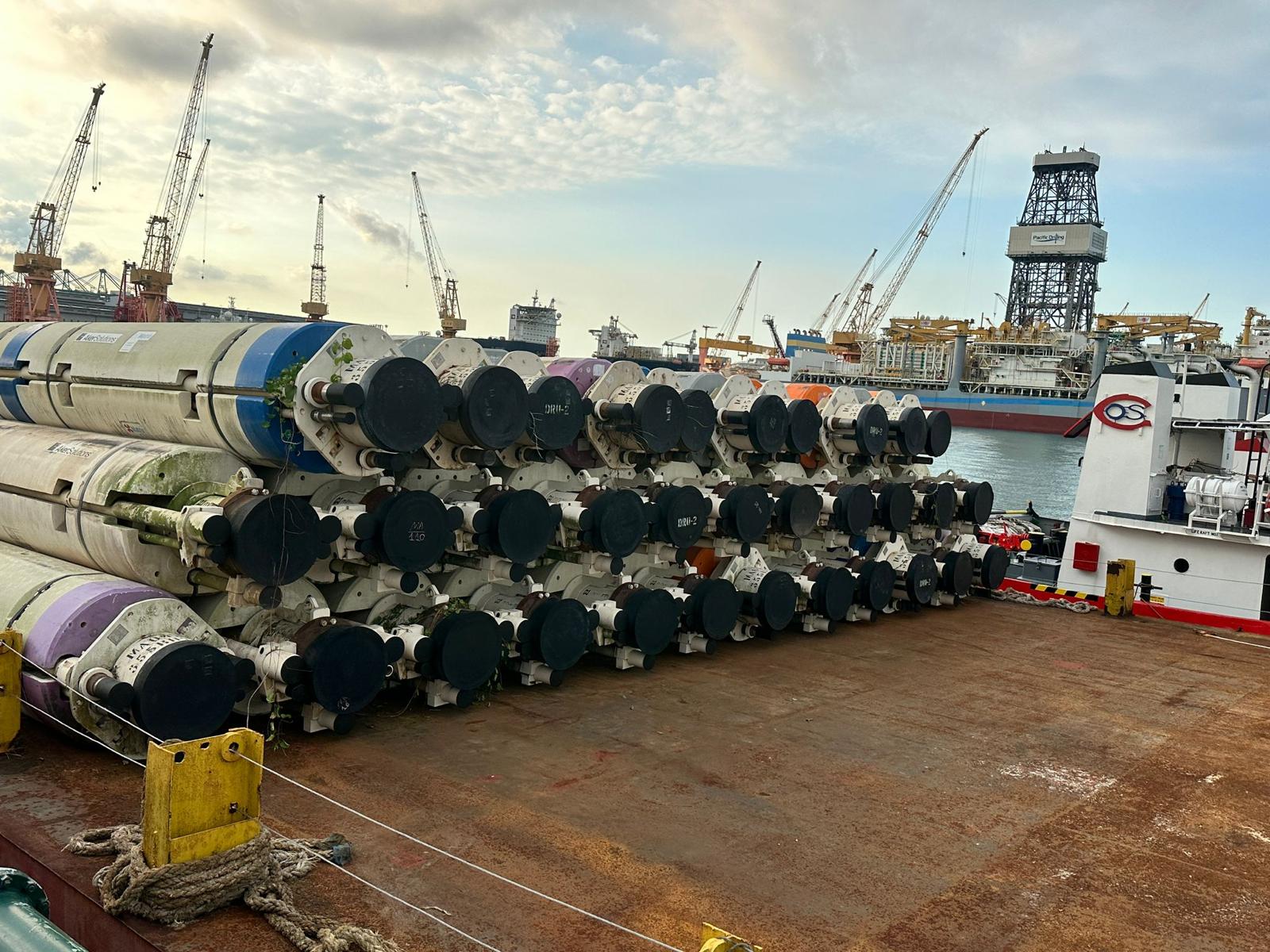 AKER CLIP 75' RISERS - Maps Offshore Services