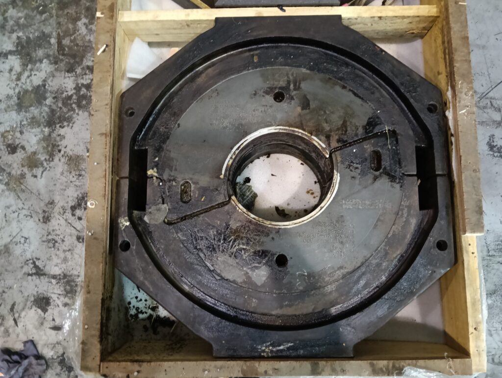 7-5/8" TO 4-1/2″ VBR 18-15K NXT NOV RAM BLOCK - Maps Offshore Services